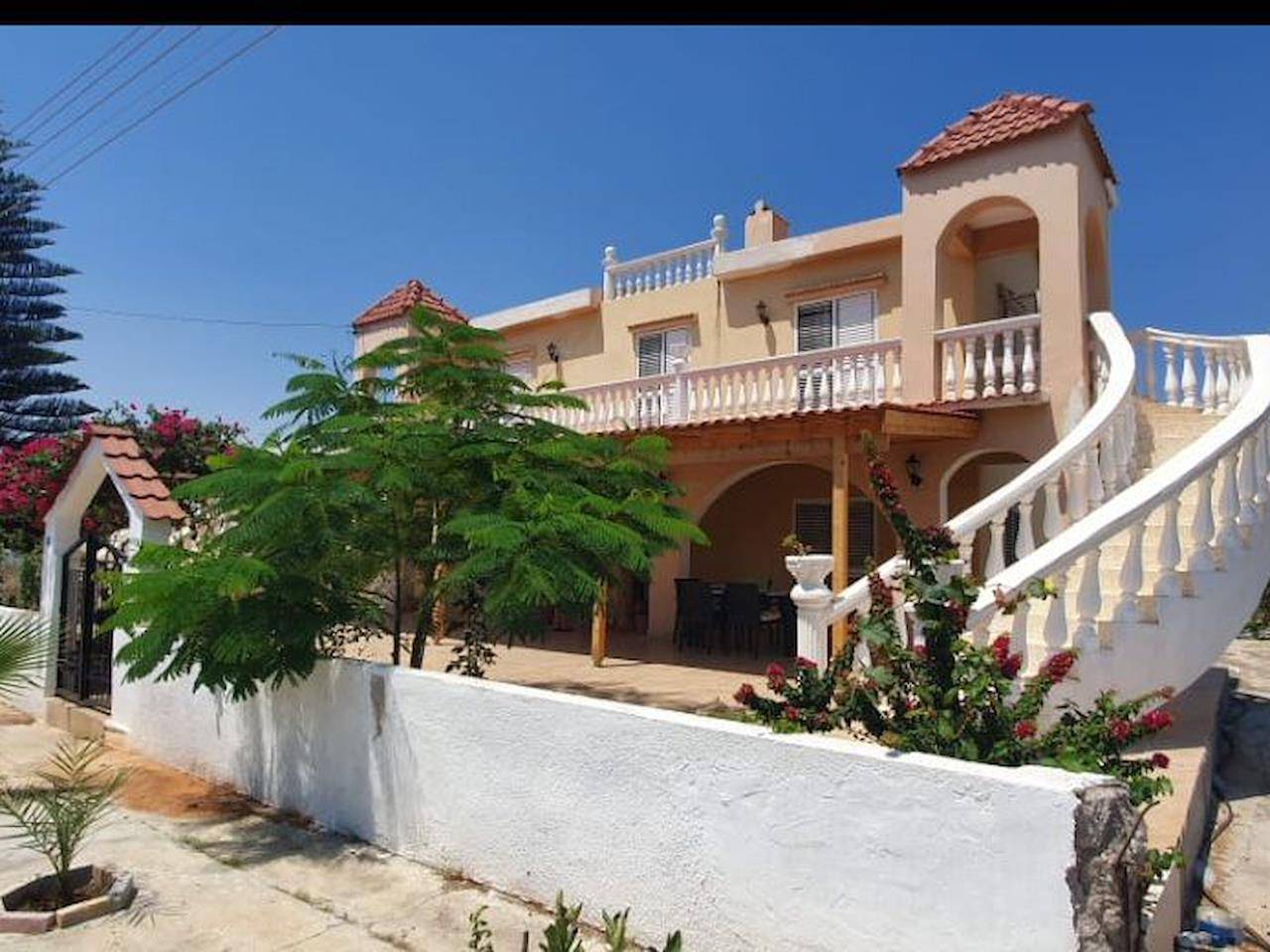 Villa for sale in Iskele Bogaz, Northern Cyprus - HangiEv.com